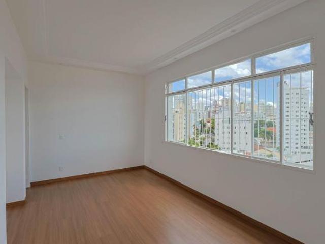 Apartamento à Venda Grajaú, 3 Quartos, 80 m2