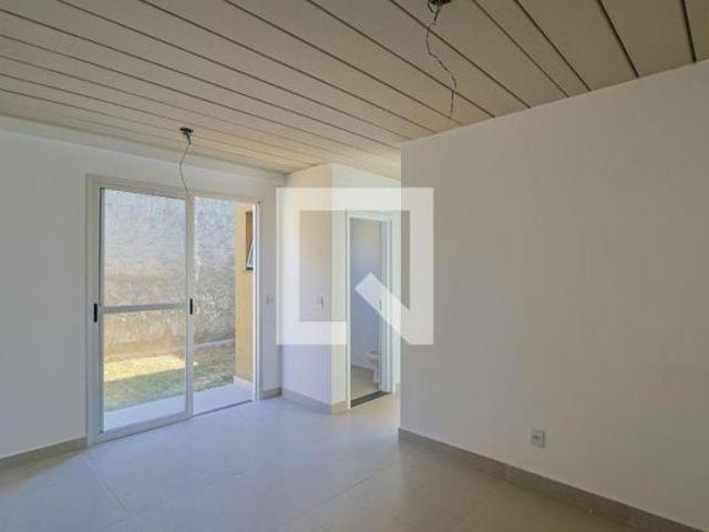 Apartamento à Venda Havaí, 2 Quartos, 111 m2