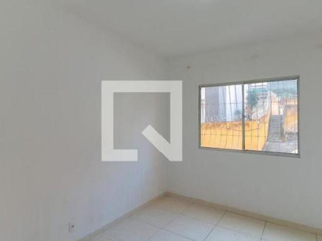 Apartamento à Venda Heliópolis, 2 Quartos, 48 m² Belo Horizonte