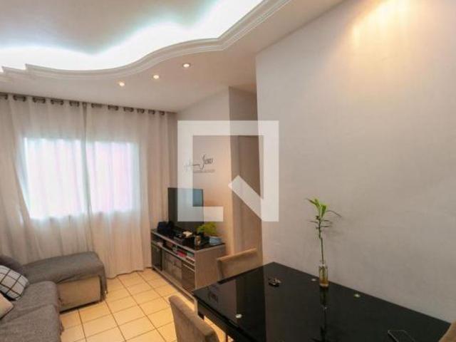 Apartamento à Venda Heliópolis, 2 Quartos, 48 m² Belo Horizonte