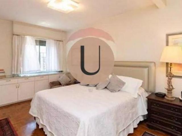 Apartamento à venda Higienópolis 213m² / São Paulo / Contato: 11 94332 1122