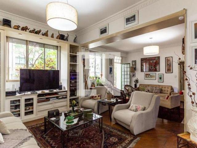 Apartamento à Venda Higienópolis, 2 Quartos, 134 m2