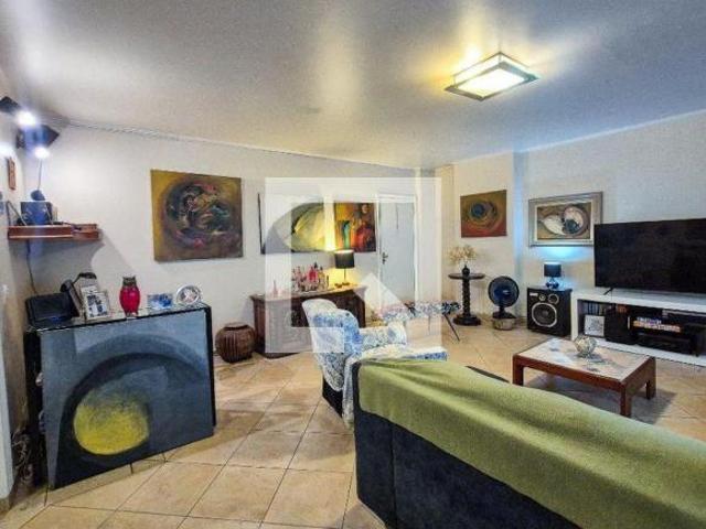 Apartamento à Venda Higienópolis, 2 Quartos, 130 m2