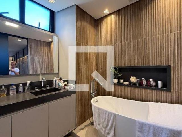 Apartamento à Venda Higienópolis, 2 Quartos, 274 m2