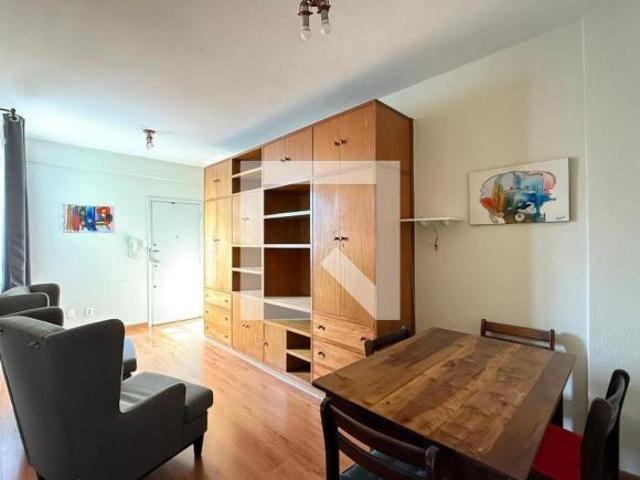 Apartamento à Venda Higienópolis, 2 Quartos, 65 m2
