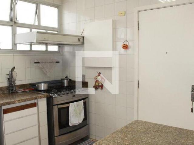 Apartamento à Venda Higienópolis, 3 Quartos, 172 m2