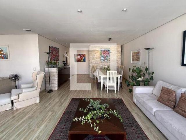 Apartamento à Venda Higienópolis, 3 Quartos, 196 m2