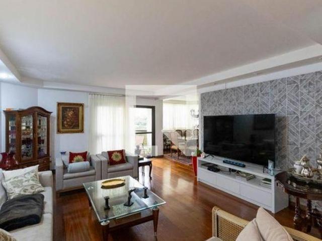 Apartamento à Venda Higienópolis, 3 Quartos, 200 m2