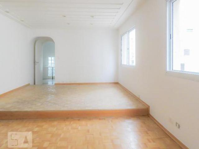 Apartamento à Venda Itaim Bibi, 3 Quartos, 129 m2