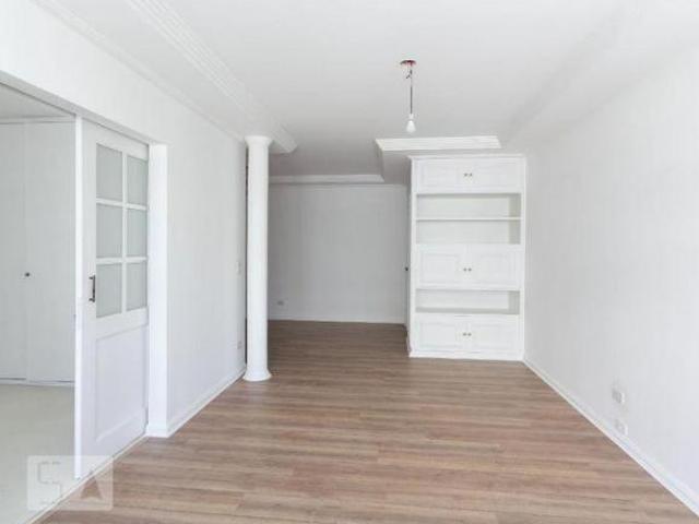 Apartamento à Venda Itaim Bibi, 3 Quartos, 130 m2