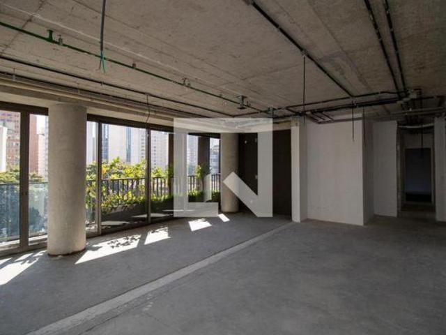 Apartamento à Venda Itaim Bibi, 3 Quartos, 209 m2