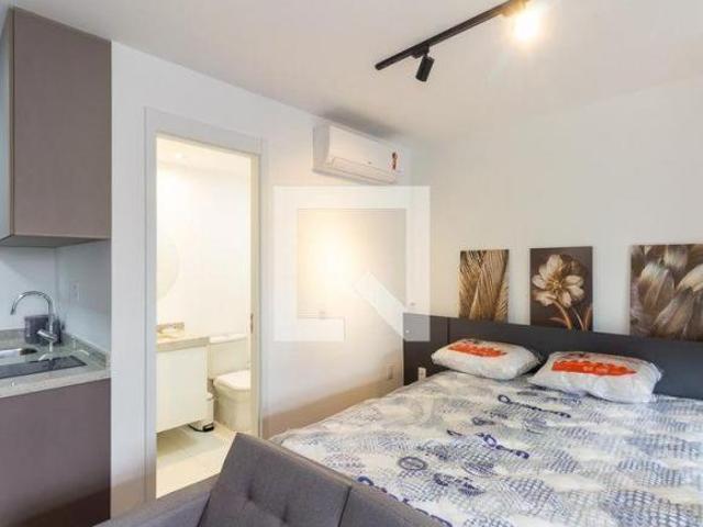Apartamento à Venda Itaim Bibi, 1 Quarto, 27 m² São Paulo