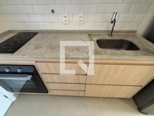 Apartamento à Venda Itaim Bibi, 1 Quarto, 27 m² São Paulo