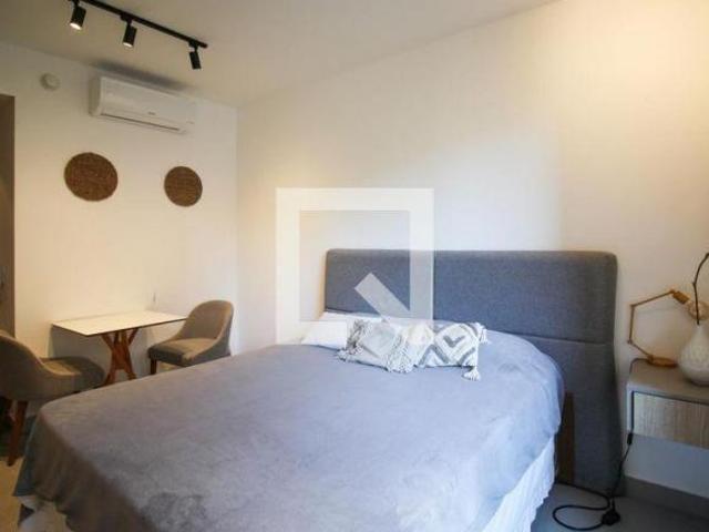 Apartamento à Venda Itaim Bibi, 1 Quarto, 28 m2