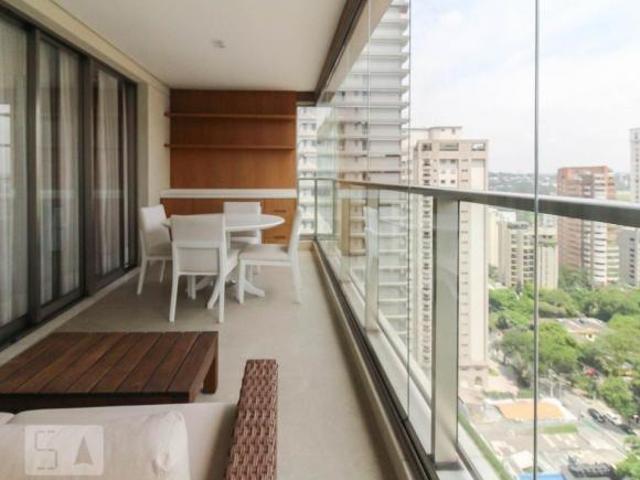 Apartamento à Venda Itaim Bibi, 1 Quarto, 65 m2