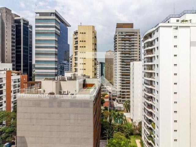 Apartamento à Venda Itaim Bibi, 1 Quarto, 72 m2