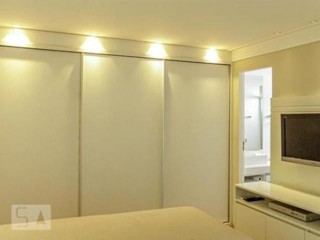 Apartamento à Venda Itaim Bibi, 1 Quarto, 80 m2