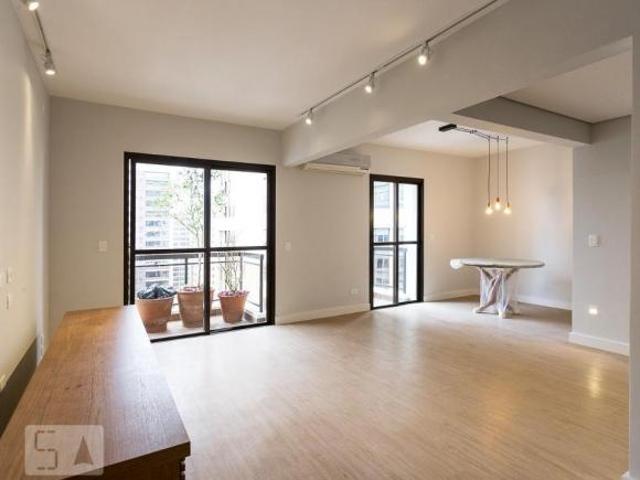 Apartamento à Venda Itaim Bibi, 1 Quarto, 95 m2