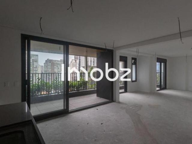 Apartamento à Venda Itaim Bibi, 2 Quartos, 120 m2