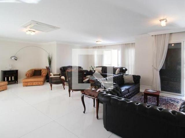 Apartamento à Venda Itaim Bibi, 2 Quartos, 200 m2