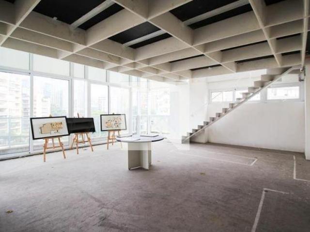 Apartamento à Venda Itaim Bibi, 2 Quartos, 200 m2