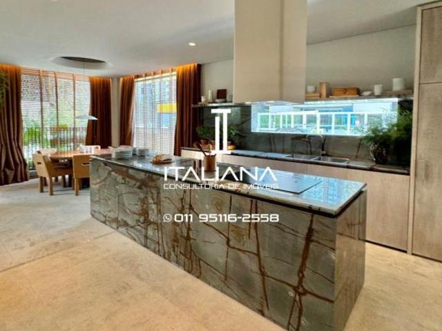 Apartamento à venda Itaim Bibi 2 Suítes e 2 Vagas + Office e deposito exclusivo