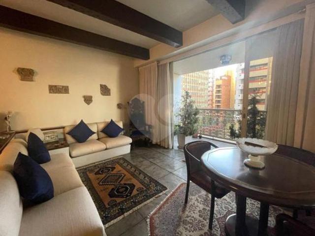 Apartamento à venda, Itaim Bibi, 330 m² 3 suítes, 3 vagas, Rua Pedroso Alvarenga