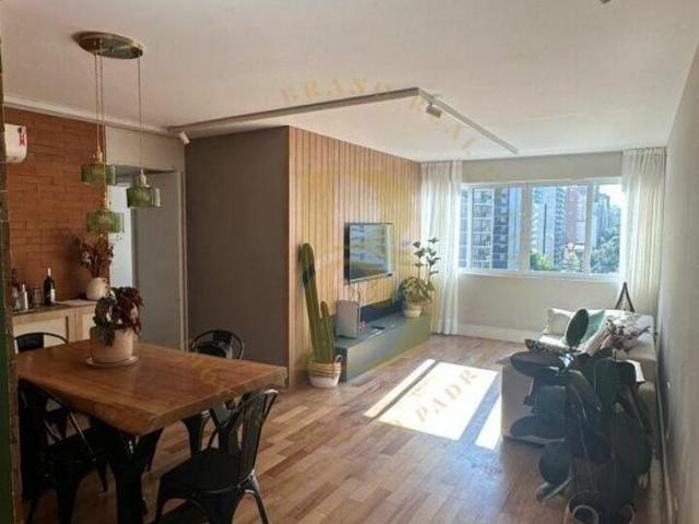 Apartamento a venda Itaim Bibi, Andar alto, 90 m², 2 dorms 1 suíte c/ closet, 1 vaga, reformado