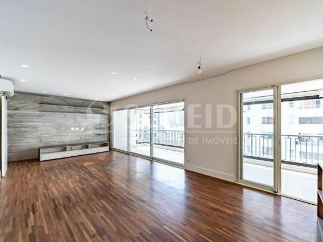 Apartamento a venda Itaim Bibi Alto Padrão