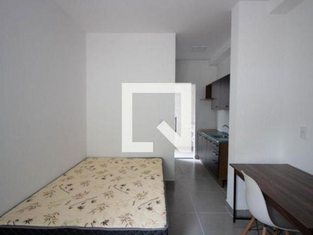 Apartamento à Venda Itaquera, 1 Quarto, 26 m² São Paulo