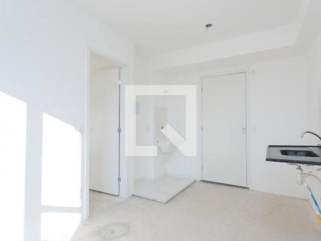 Apartamento à Venda Itaquera, 1 Quarto, 27 m2