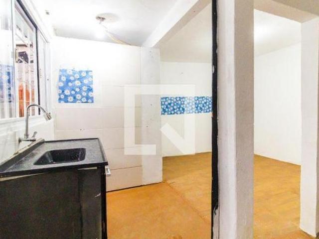 Apartamento à Venda Itaquera, 1 Quarto, 28 m² São Paulo