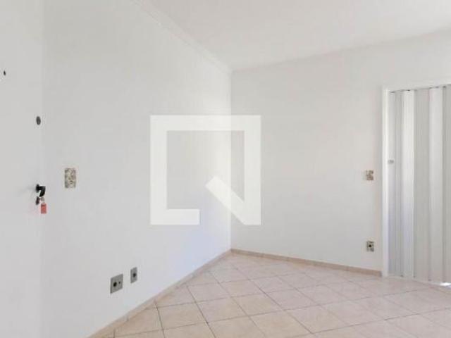 Apartamento à Venda Itaquera, 1 Quarto, 35 m2
