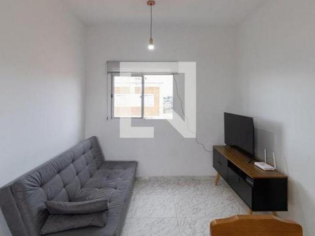 Apartamento à Venda Itaquera, 1 Quarto, 30 m² São Paulo