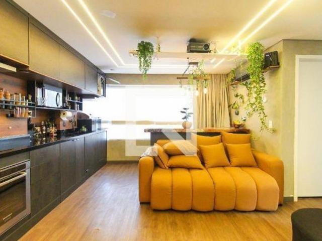 Apartamento à Venda Itaquera, 2 Quartos, 48 m2