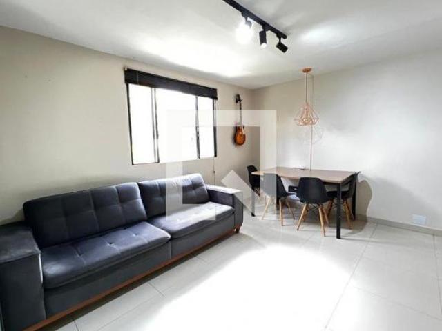 Apartamento à Venda Itaquera, 2 Quartos, 56 m2