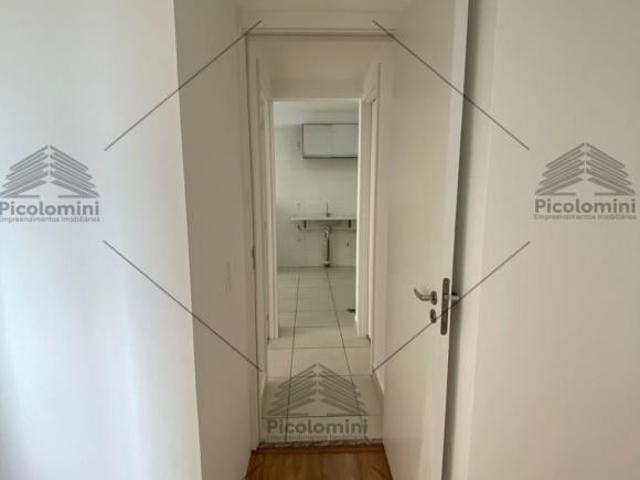 Apartamento à venda Itaquera: 2 quartos, 1 sala, 1 banheiro, 32m² de área. Aproveite!