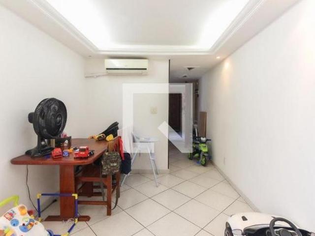 Apartamento à Venda Itaquera, 3 Quartos, 65 m2