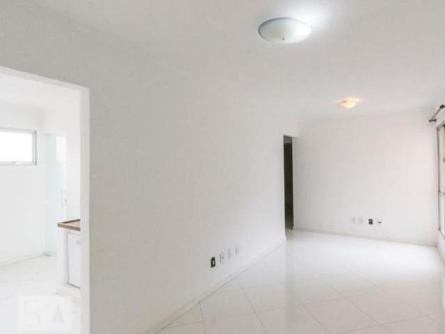 Apartamento à Venda Iapi, 2 Quartos, 60 m2
