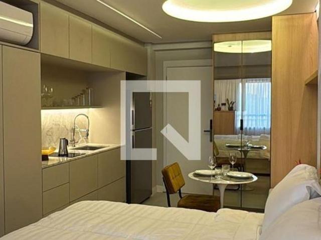 Apartamento à Venda Ipiranga, 1 Quarto, 32 m2