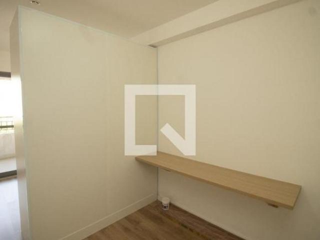 Apartamento à Venda Ipiranga, 1 Quarto, 32 m2