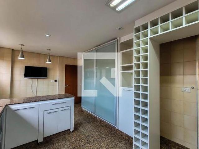 Apartamento à Venda Ipiranga, 3 Quartos, 153 m2