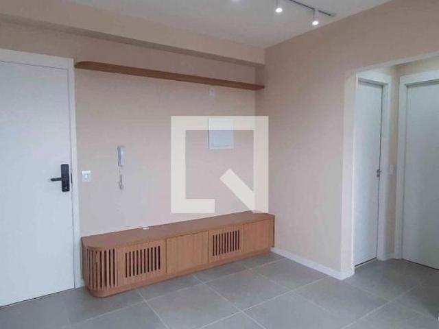 Apartamento à Venda Jaguaribe, 2 Quartos, 40 m2