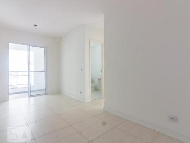 Apartamento à Venda Jaguaribe, 2 Quartos, 60 m2