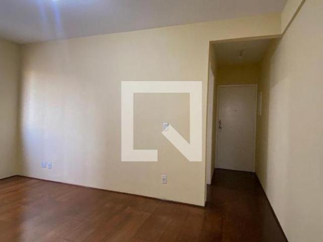 Apartamento à Venda Jaguaribe, 2 Quartos, 70 m2