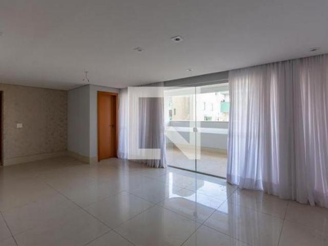 Apartamento à Venda Jaraguá, 4 Quartos, 178 m2