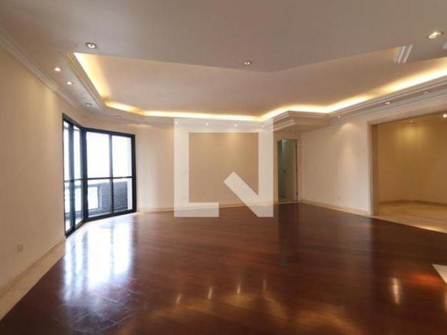 Apartamento à Venda Jardim, 4 Quartos, 224 m2