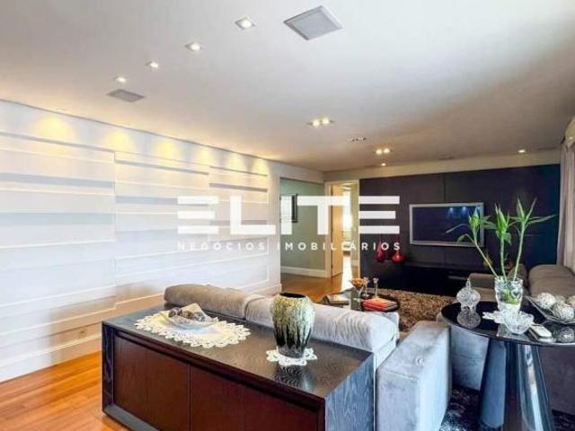 Apartamento à venda – Jardim | 165 m²