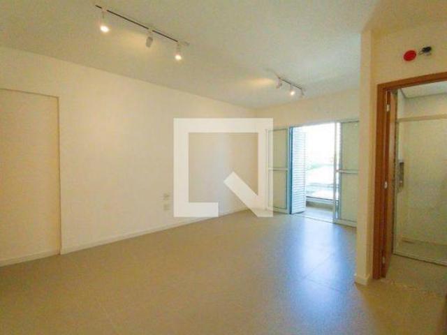 Apartamento à Venda Jardim, 1 Quarto, 30 m2