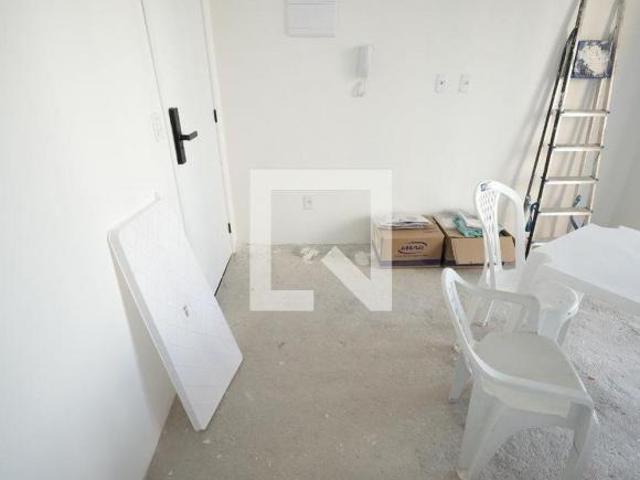Apartamento à Venda Jardim, 1 Quarto, 35 m2